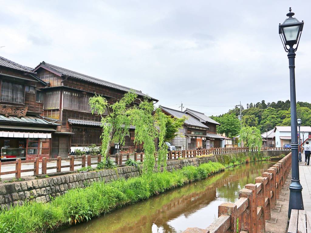 Where to see iconic Japanese scenery without leaving Greater Tokyo