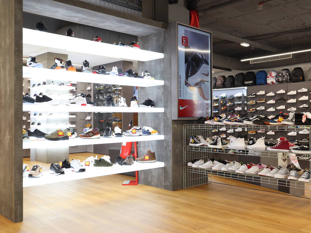 Onze lojas de ténis em Lisboa para percorrer a cidade em grande estilo