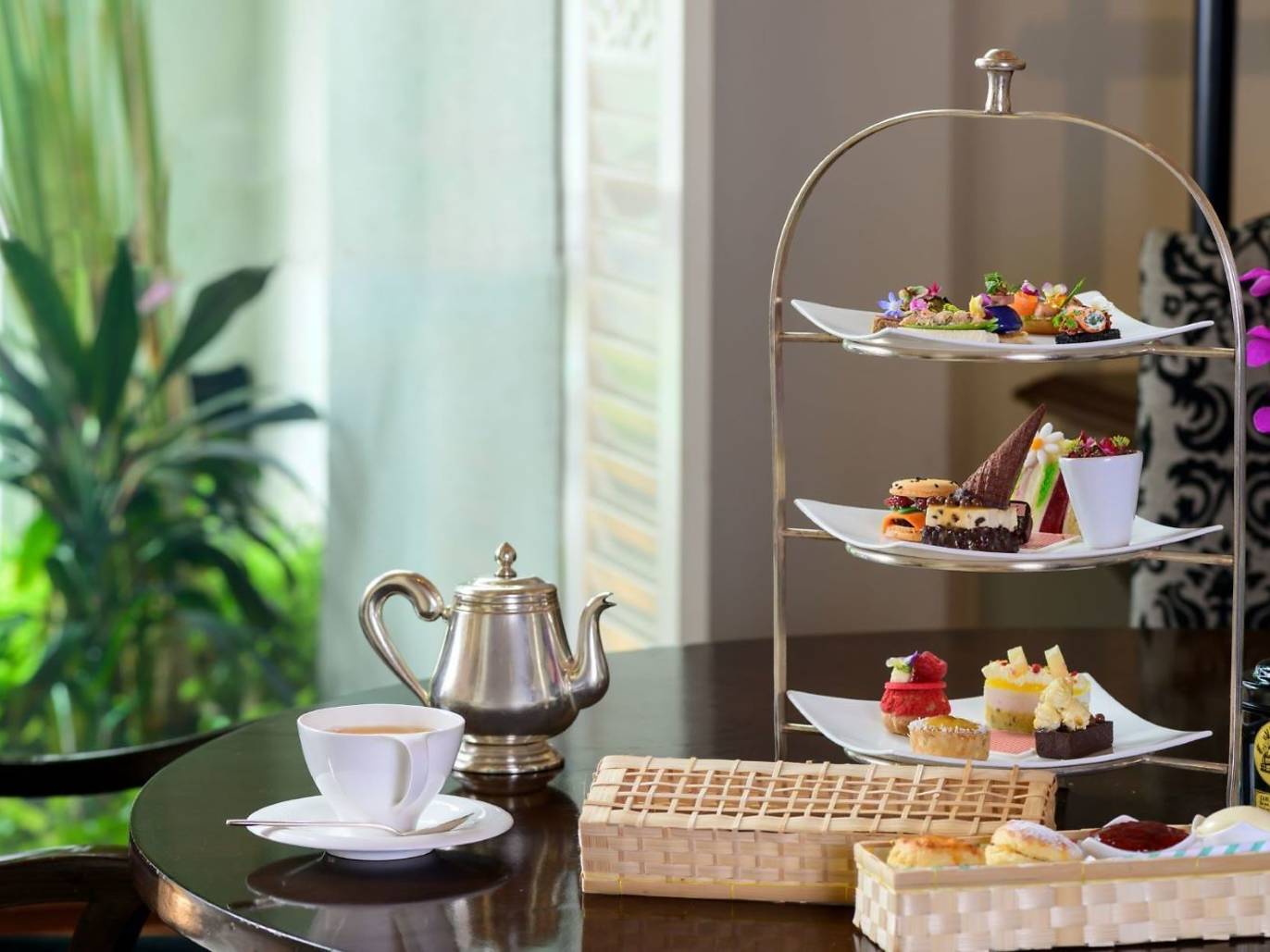 จิบชาชิมขนมเลิศรสกับโปรโมชัน Afternoon Tea ใน 7 ร้านน้ำชาบรรยากาศดี