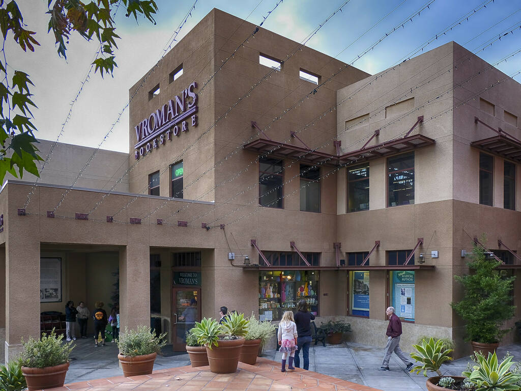 22 Essential Things to Do in Pasadena Including the Rose Bowl