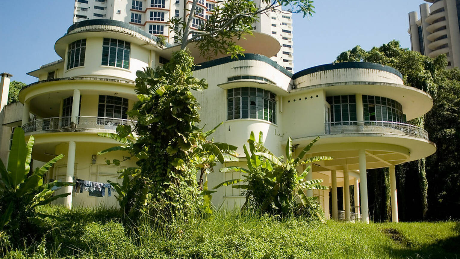10 Abandoned Places In Singapore And The Stories Behind Them
