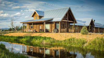 17 Best Farm Stays in the United States | Farm Vacations