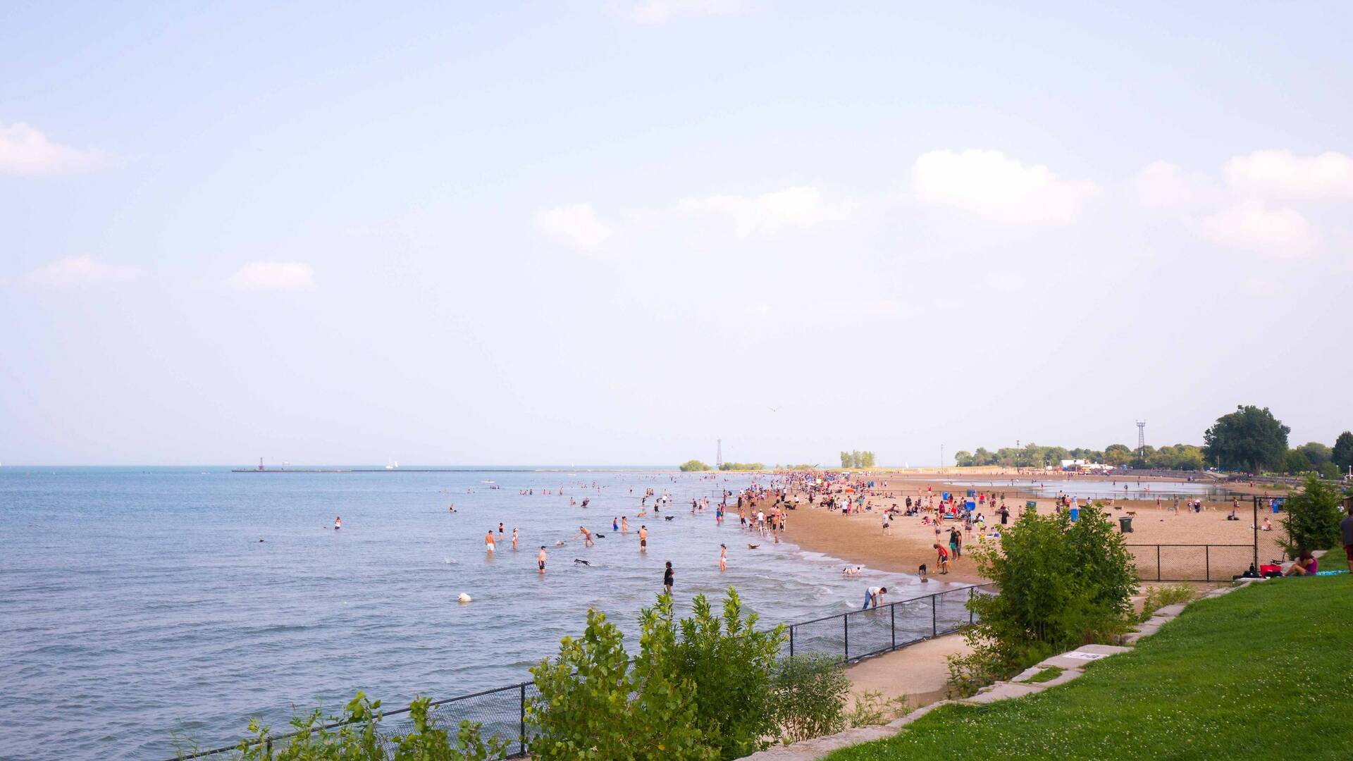 29 Best Chicago Beaches to Explore for Sunny Summer Fun