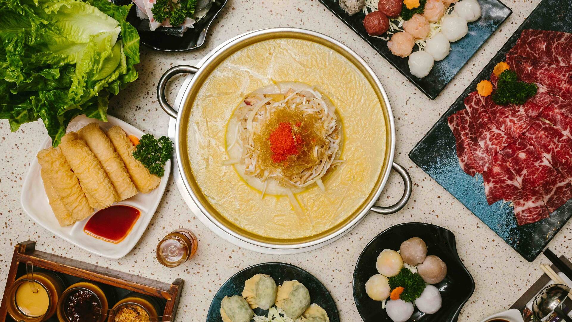 Woo Cow Hotpot | Restaurants in Kowloon City, Hong Kong