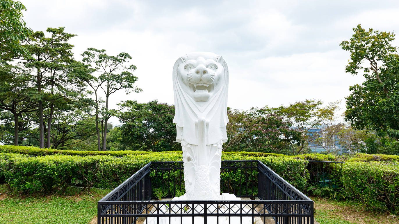 10 Merlions In Singapore And Abroad, And The Stories Behind Them