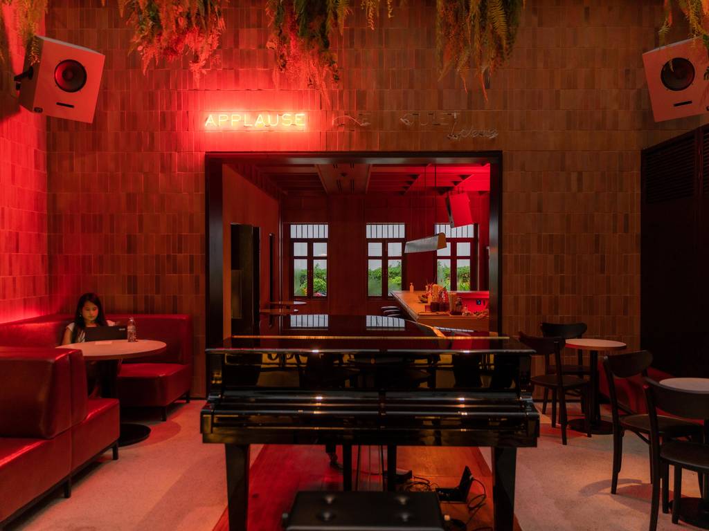 9 coolest vinyl bars in Bangkok