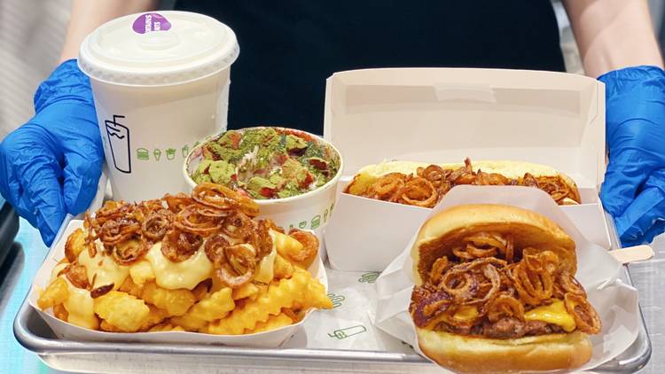 Shake Shack Suntec City: the burger shack’s fourth outlet in sunny ...