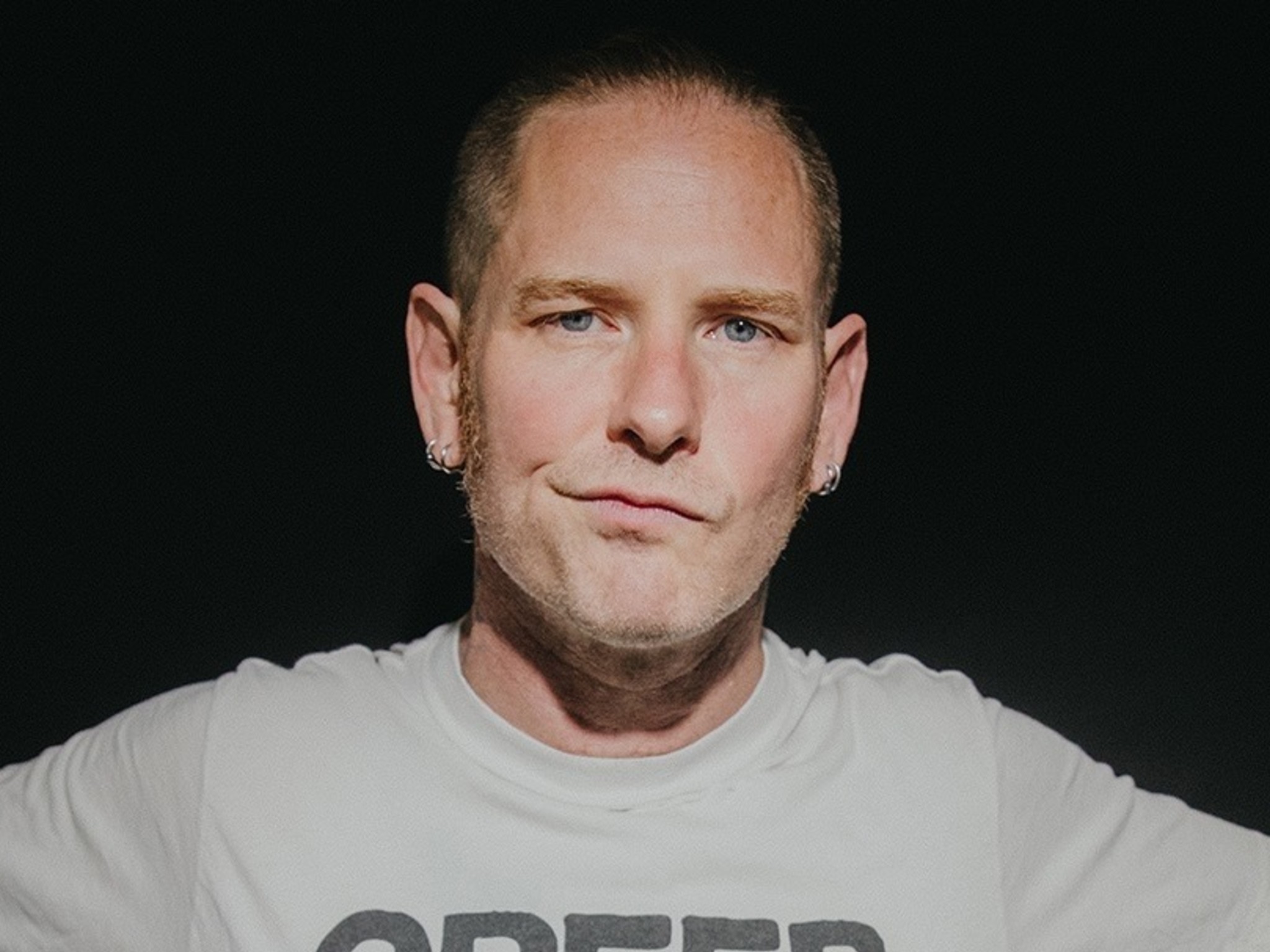 Corey Taylor presenta su primer disco como solista CFMT, con un show ...