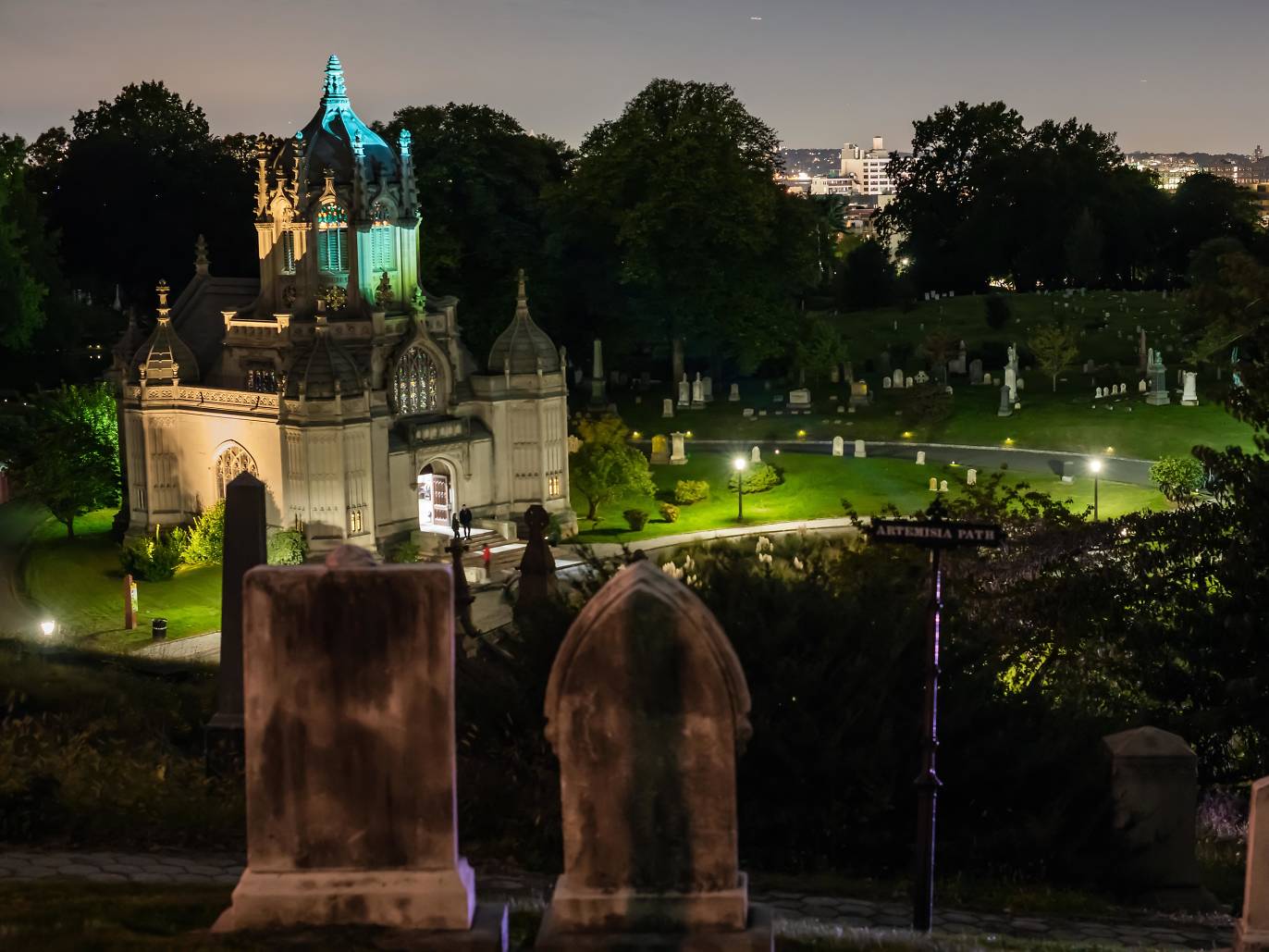 The most gorgeous cemeteries in NYC