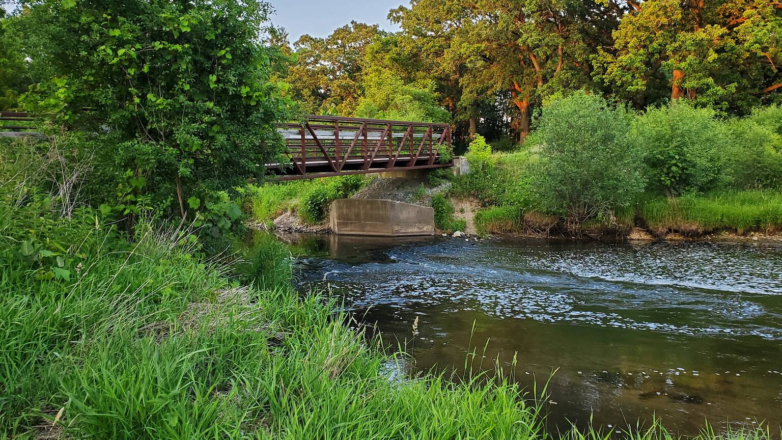 17 Best Chicago Bike Trails for a Long Ride