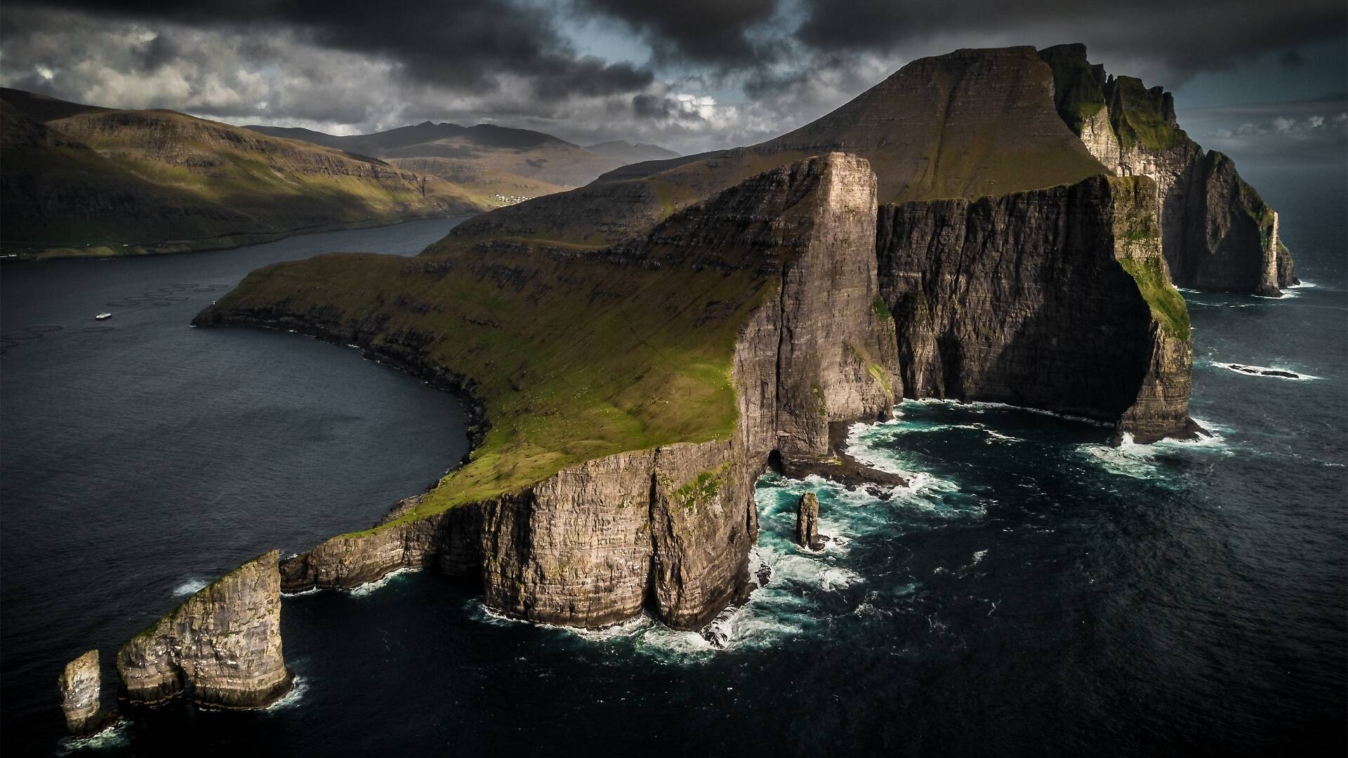 Amazing Photos of the Faroe Islands’ Stunning Landscapes From Above