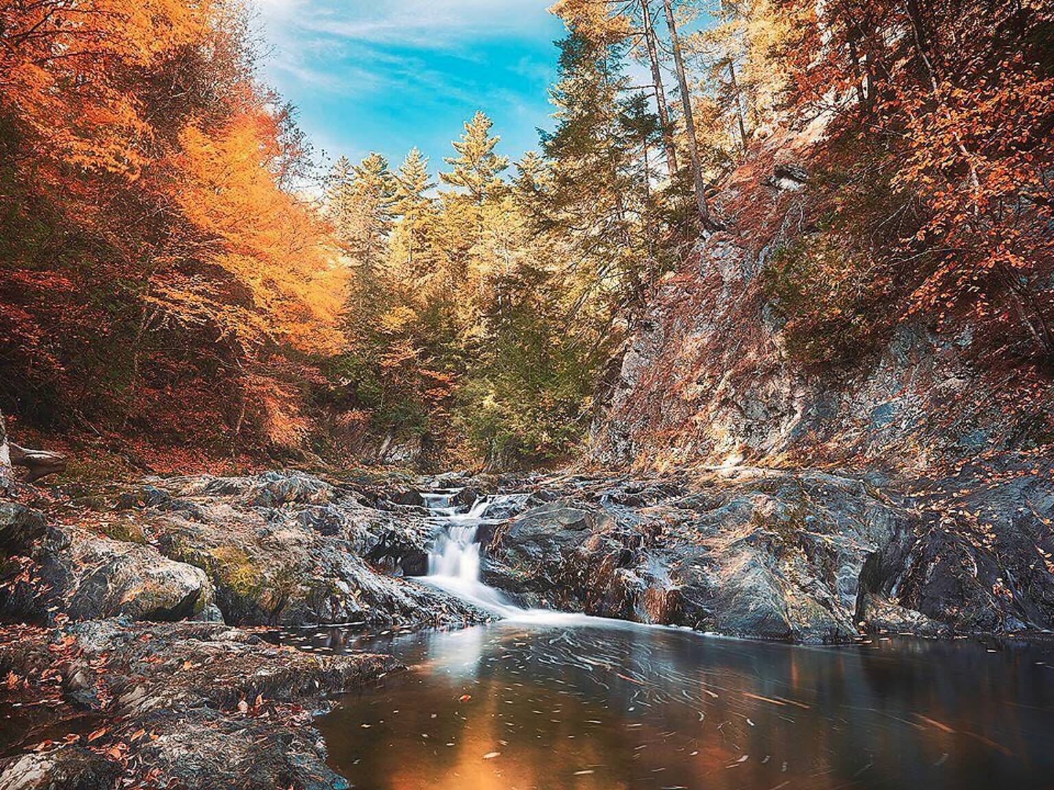 Beautiful and Stunning Waterfalls Near Montreal You Need to See