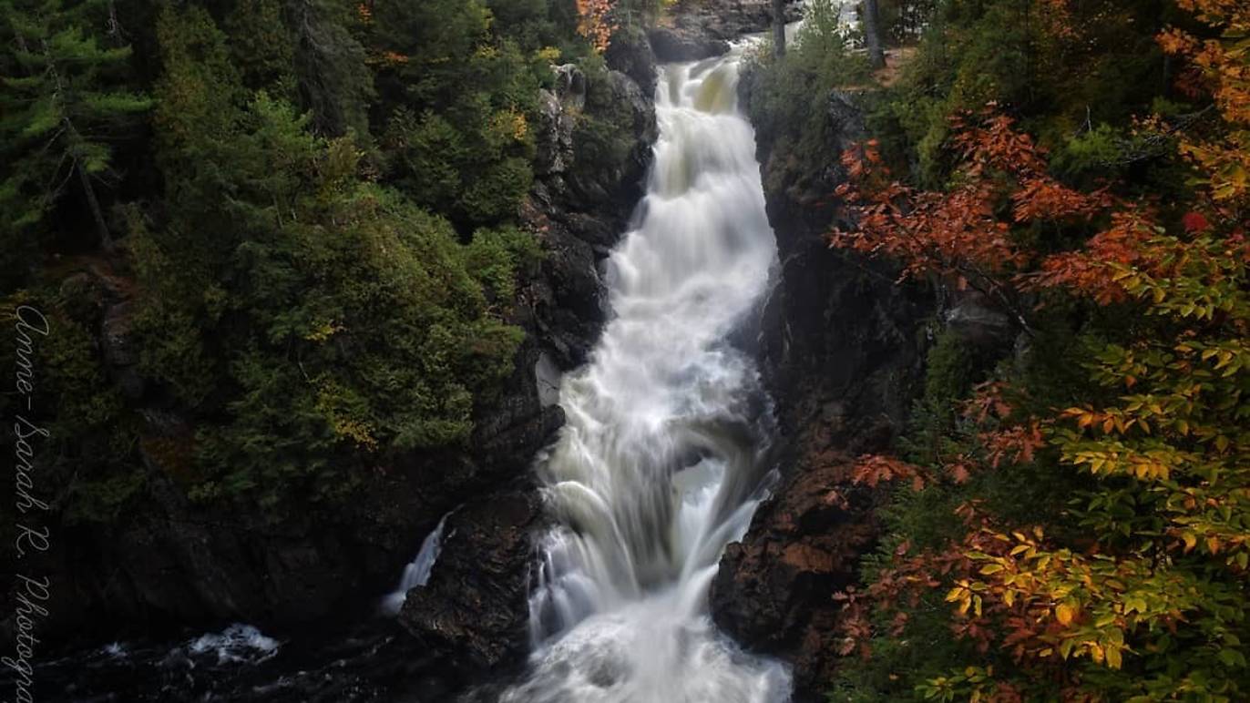 Où trouver les chutes les plus spectaculaires près de Montréal