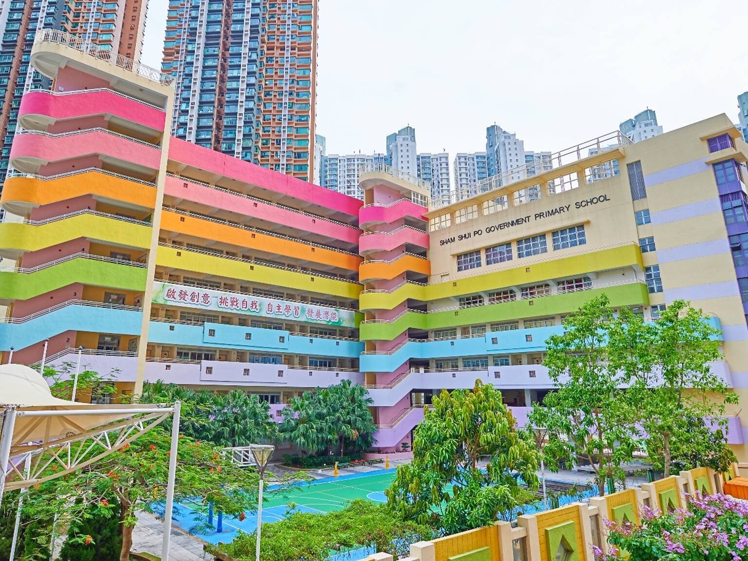 27 Most Brilliantly Colourful Places in the World