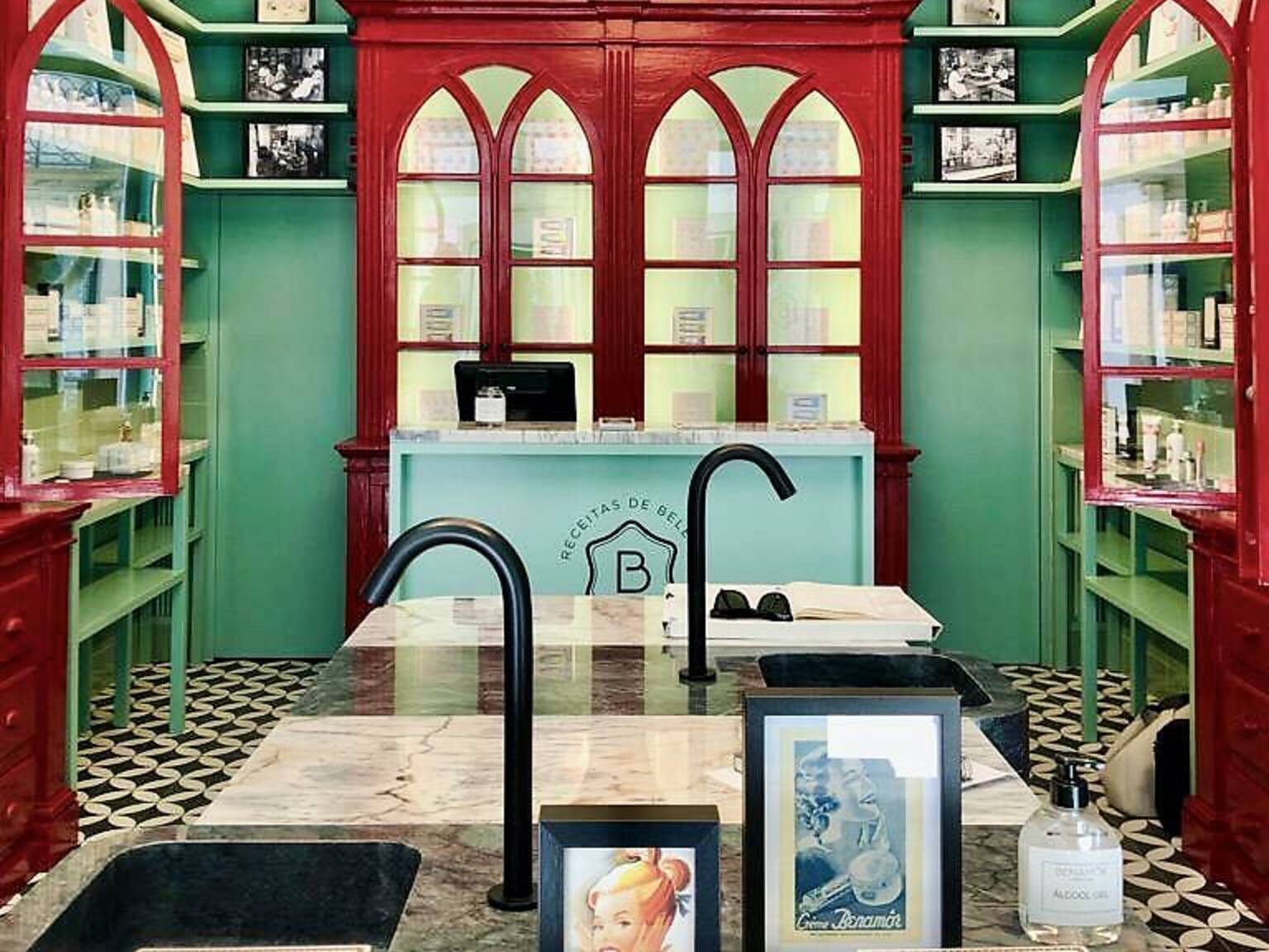 13 Best Shops in Porto | Great Spots For Shopping