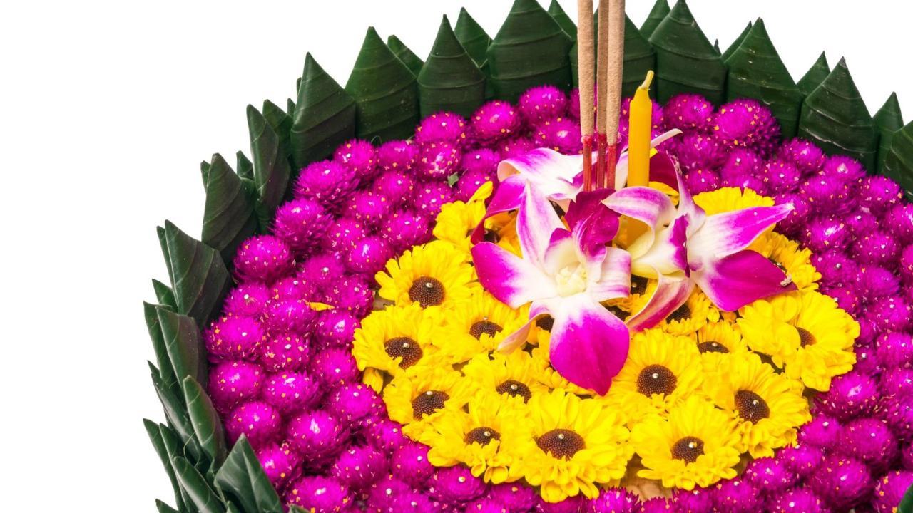 Krathong Making Experience | Things to do in Bangkok