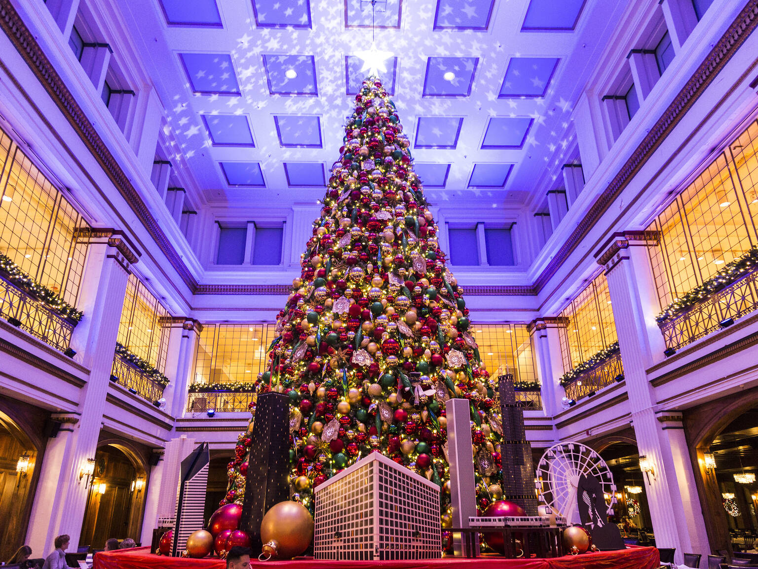 Best Things to Do for Christmas in Chicago: Holiday Events & Activities