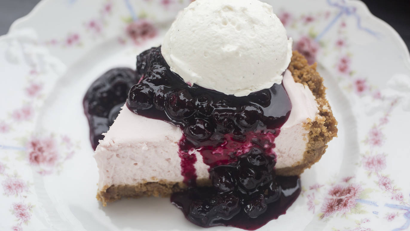 16 Best Pies in America For Holiday Sweets and Just Desserts