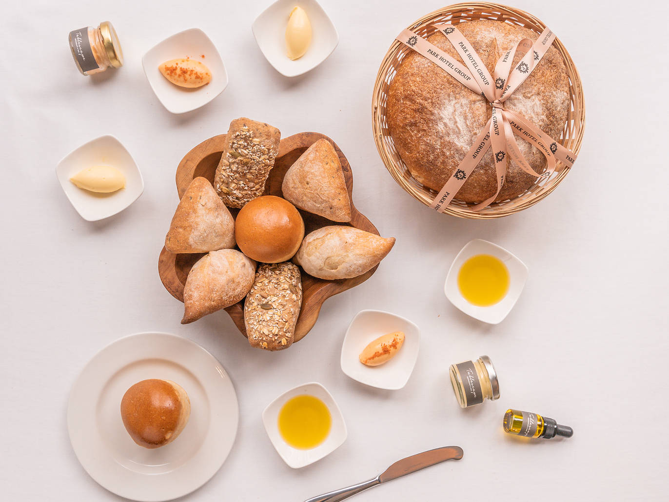 16 Best Bakeries in Singapore That Will Deliver Bread To Your Doorstep