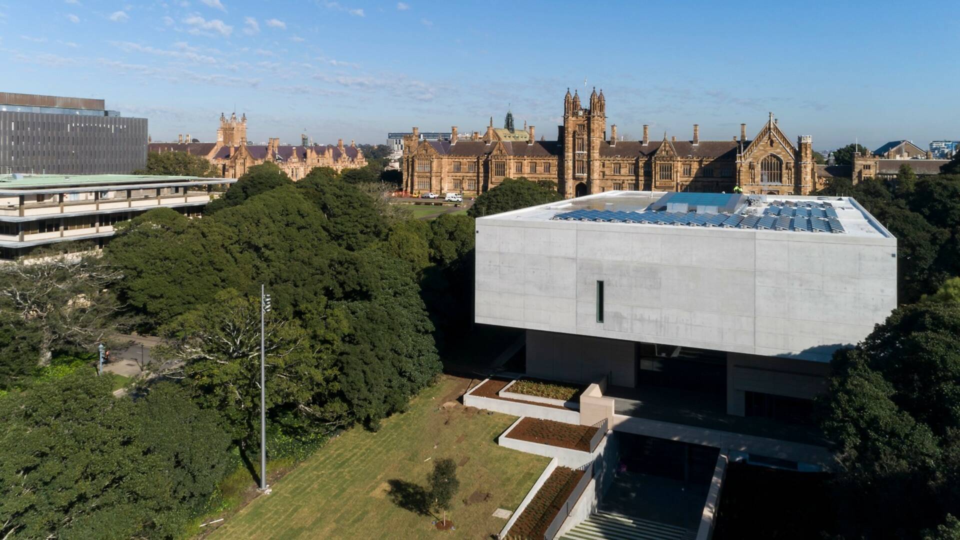 The Chauk Chak Wing Museum at the University of Sydney is free