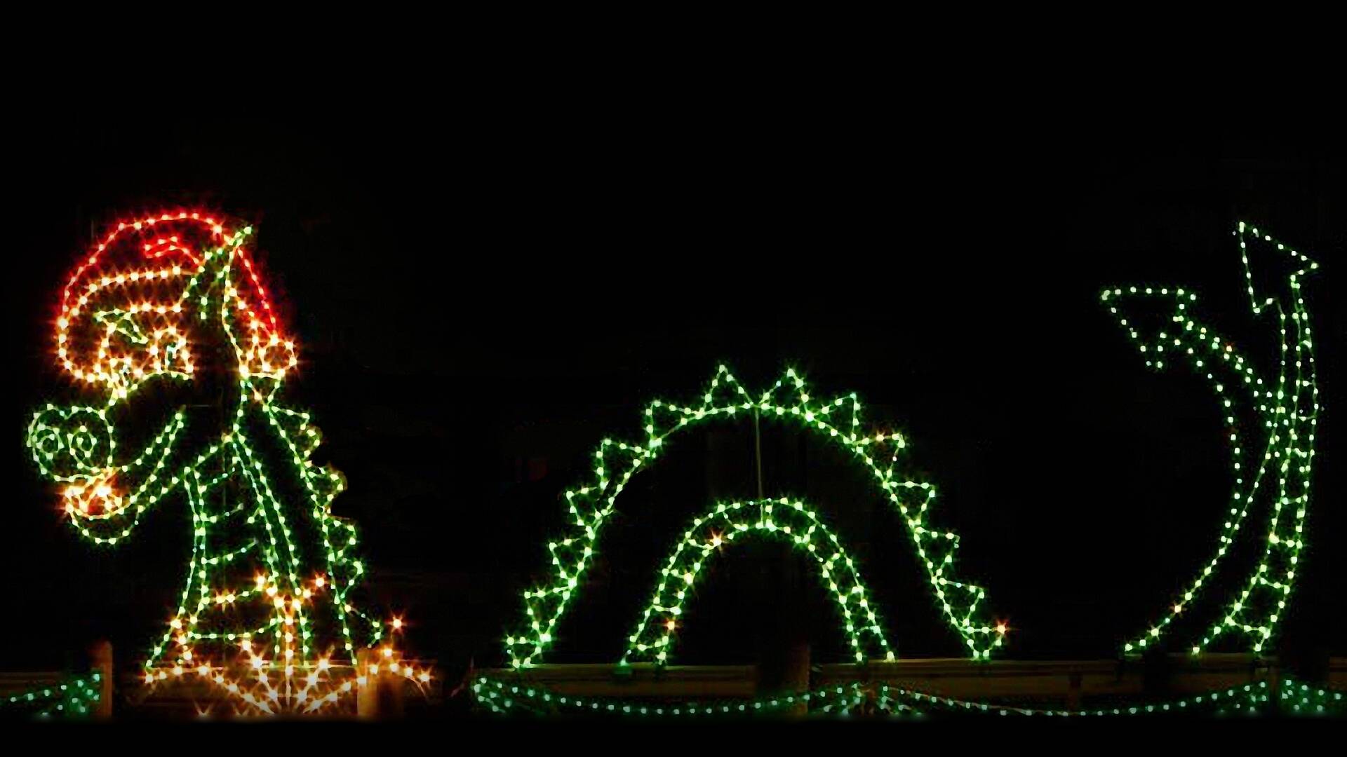 8 Festive Drive-Thru Christmas Lights To See This Year