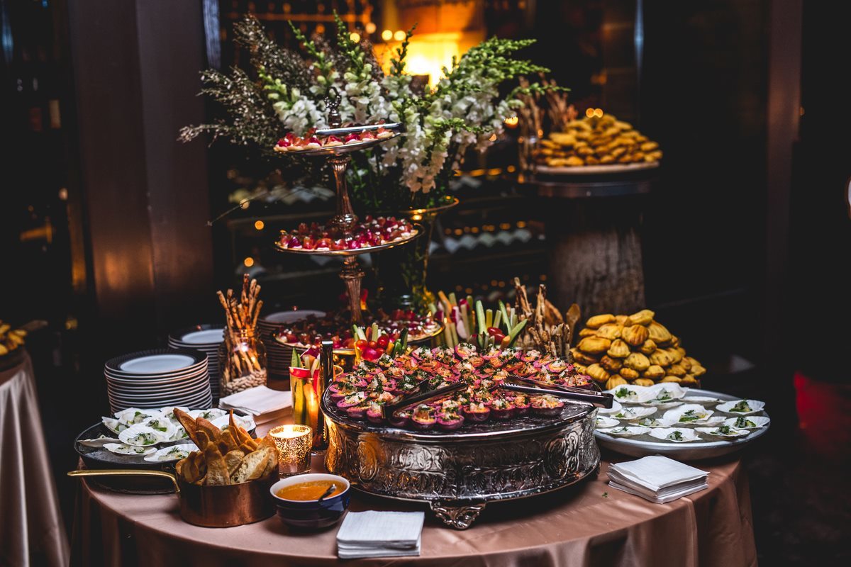 Montreal's Oldest Restaurant Auberge Saint-Gabriel is Hosting a ...