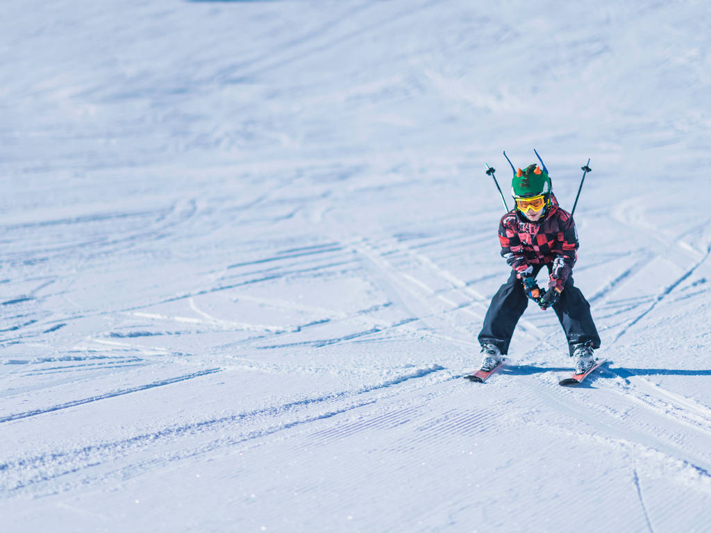 14 Best Ski and Snowboard Resorts Near Chicago To Visit This Winter