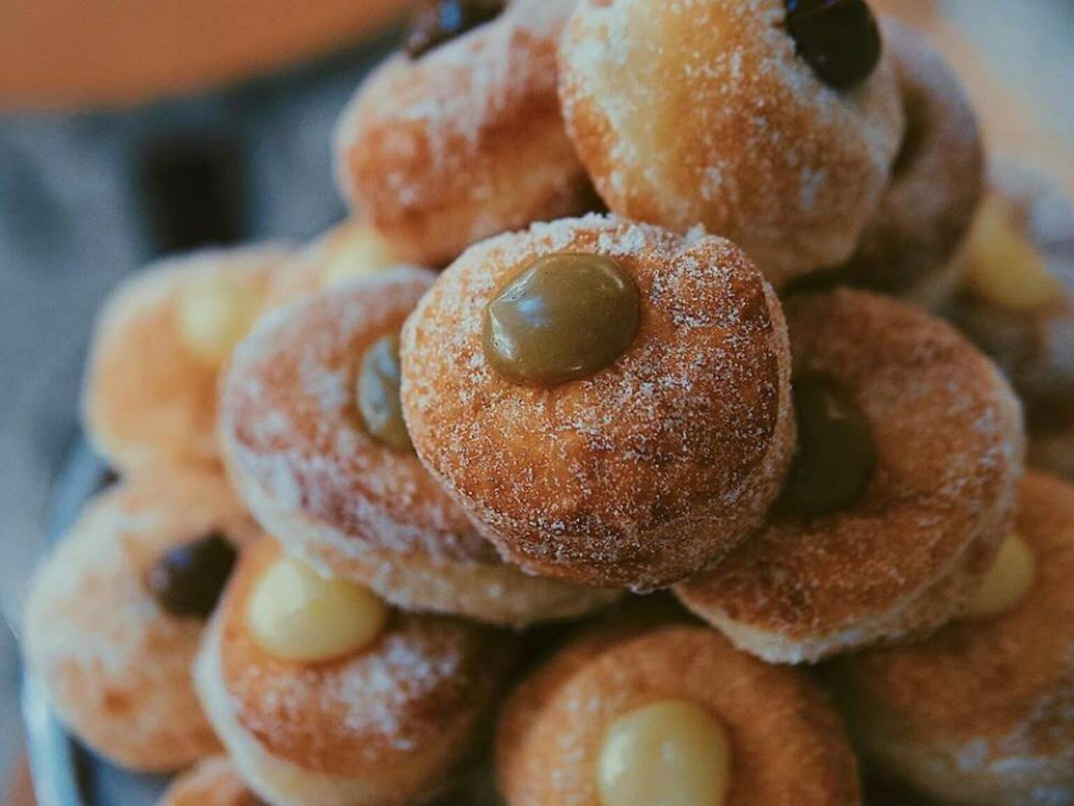 19 Best Places For Donuts in Montreal