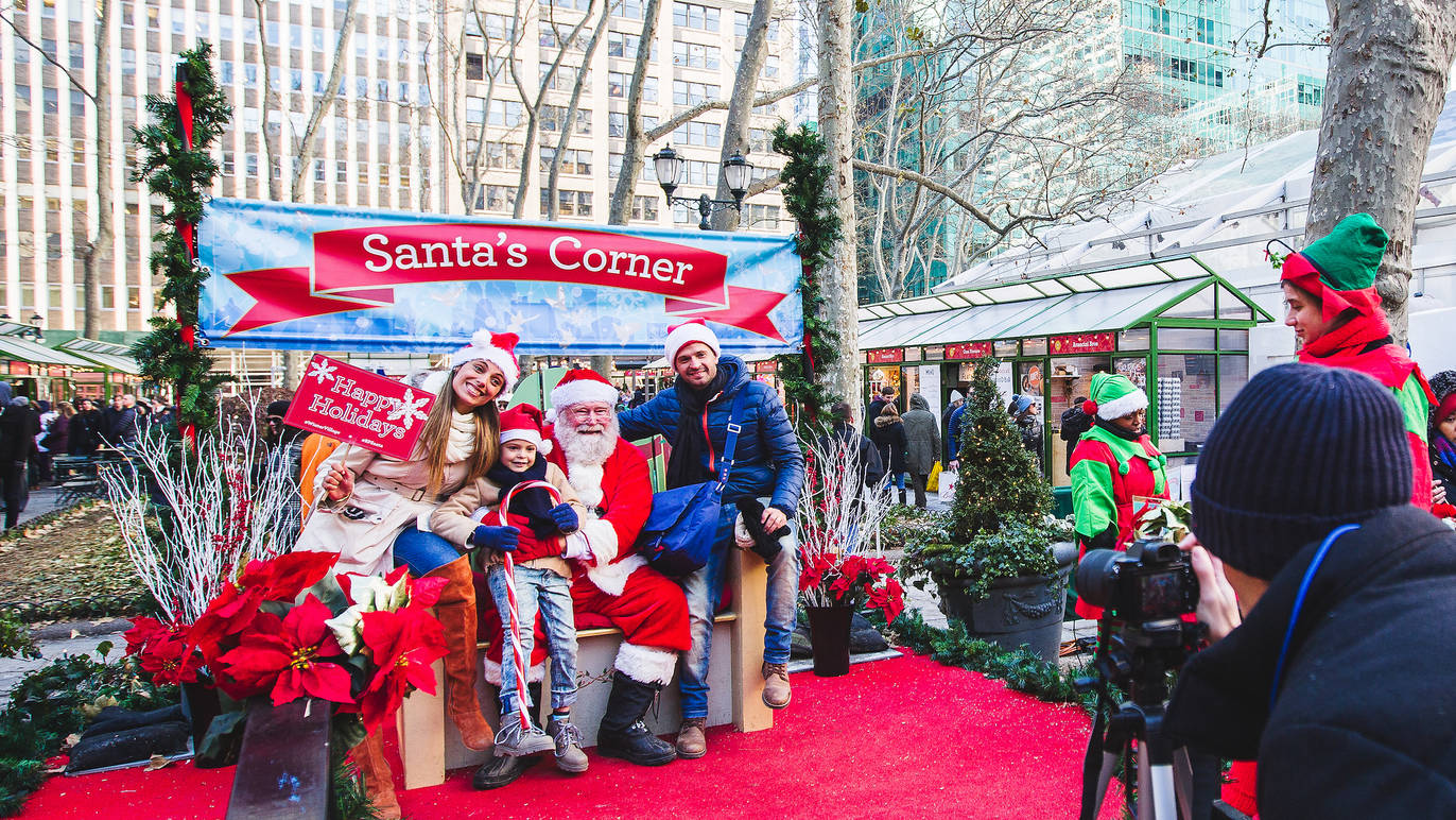 Where To Take Pictures With Santa in NYC This Christmas