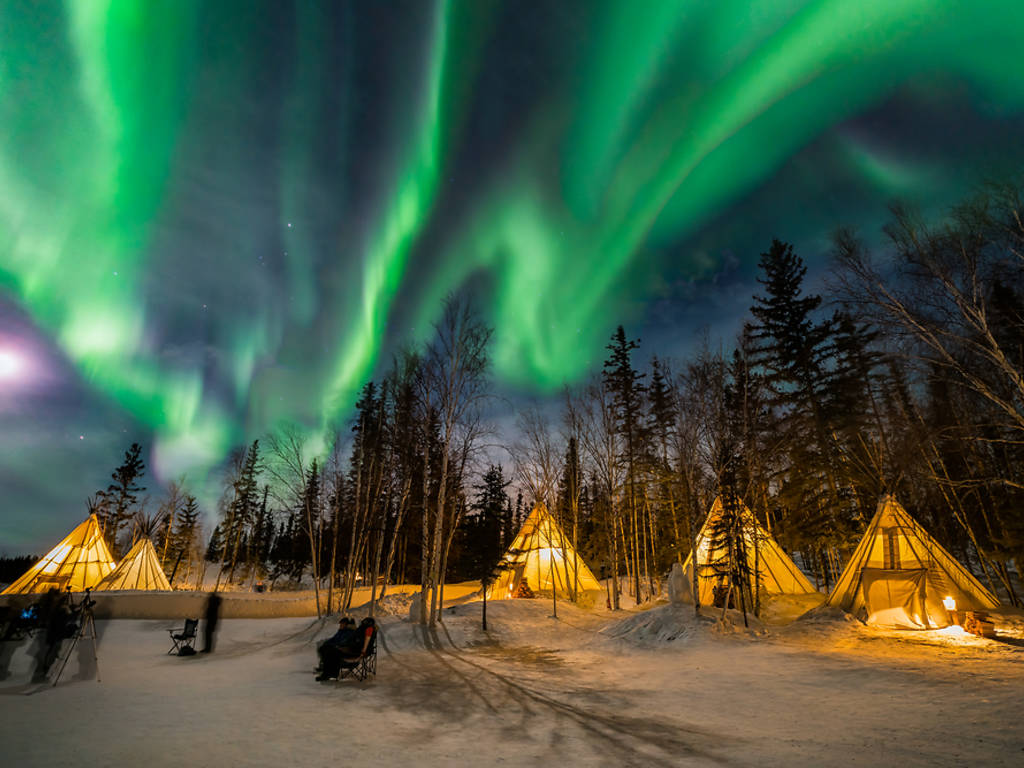 7 Best Places To See Northern Lights in 2024 Across The World