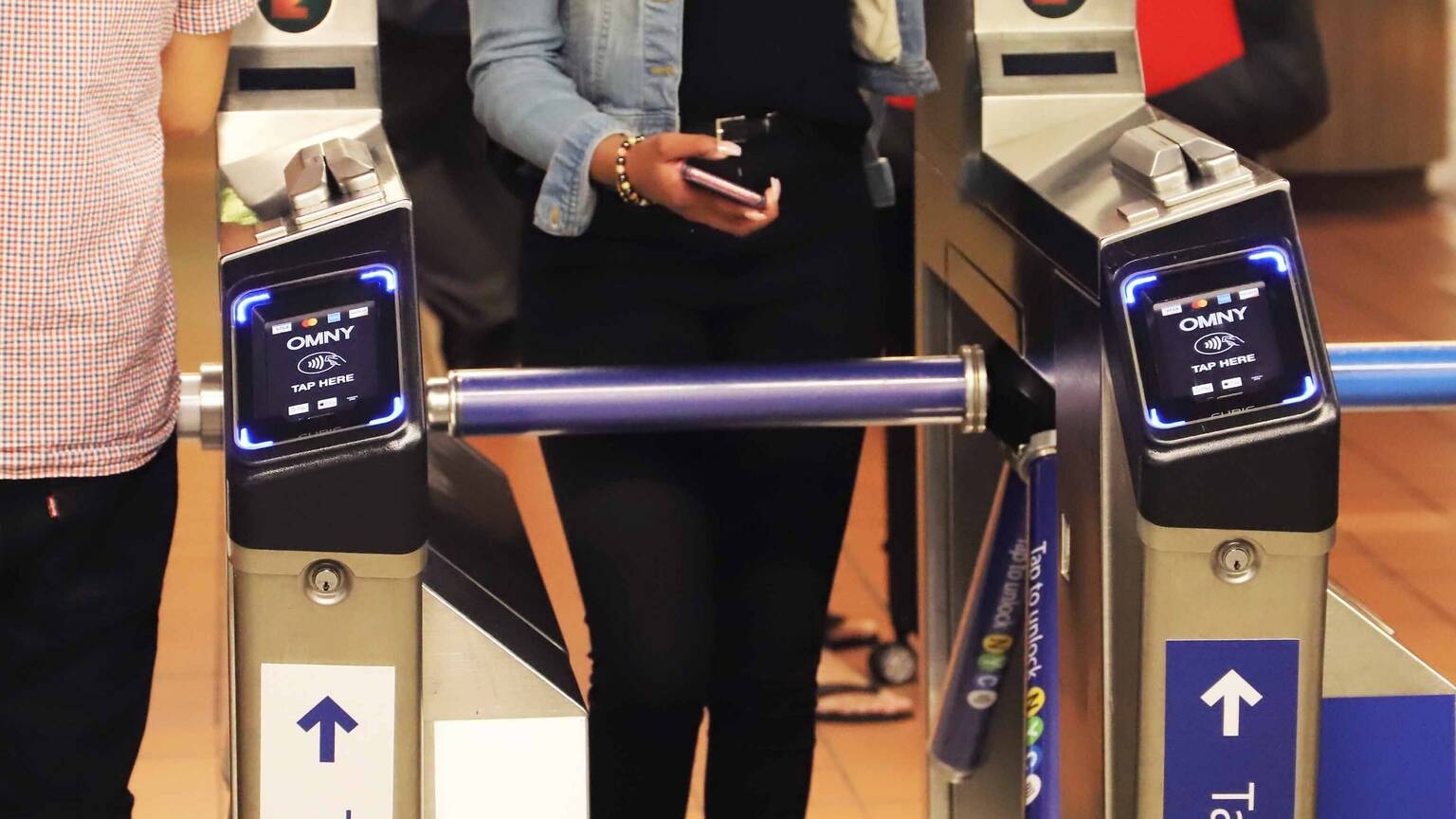 OMNY vending machines are here—what that means for MetroCards