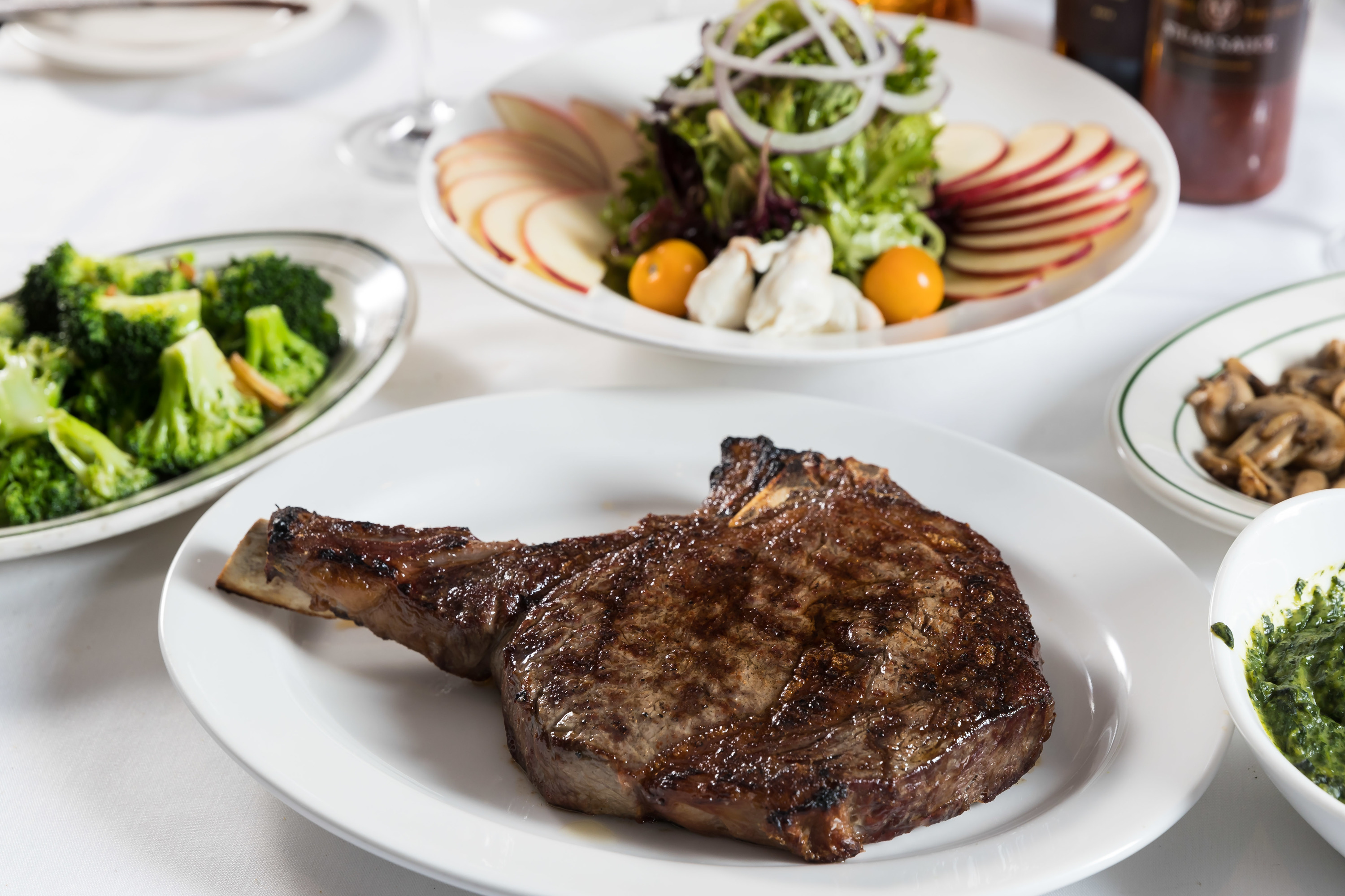Benjamin Steakhouse – Westchester | Restaurants in New York