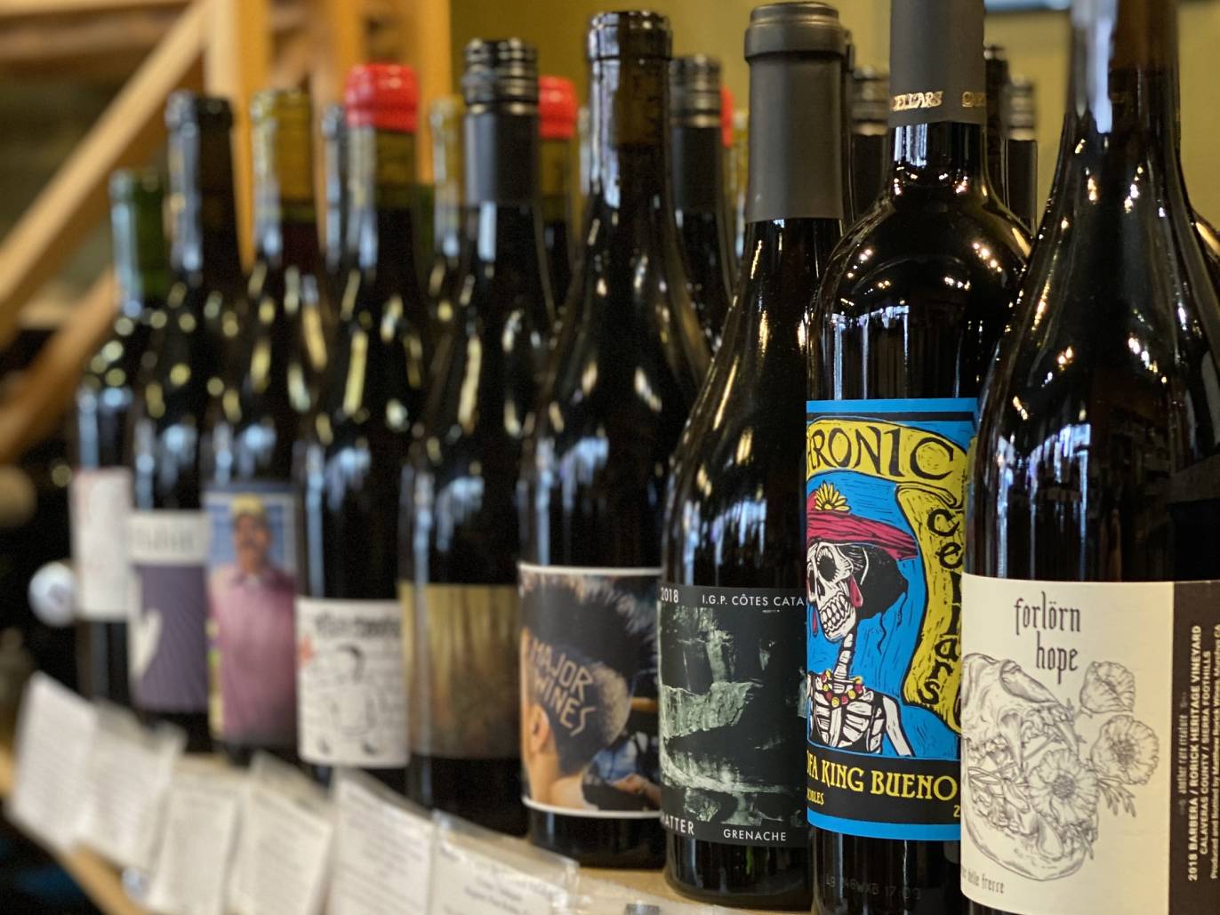 17 Best Wine Shops in Chicago for a Bottle of Red or White
