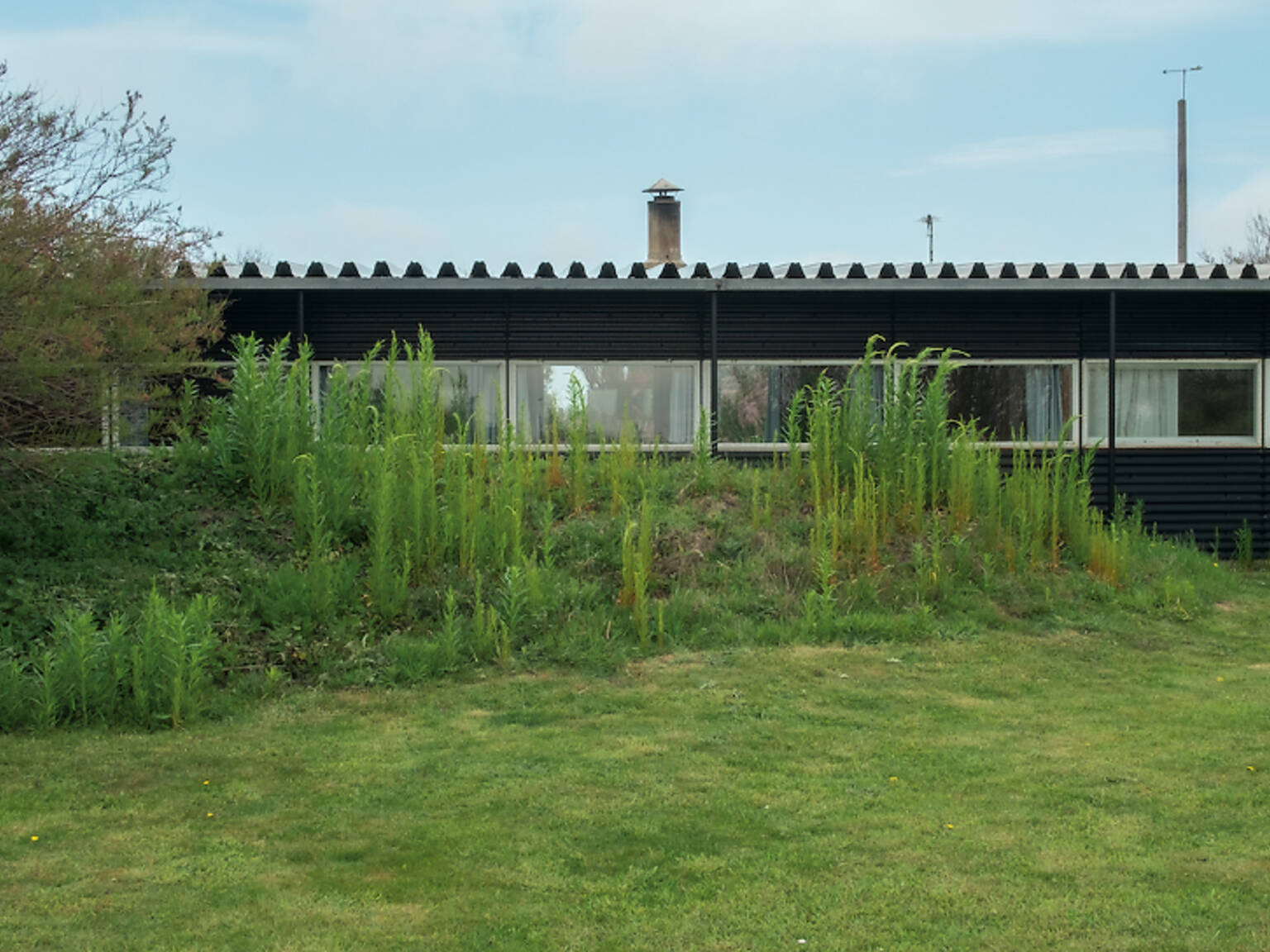 10 Beautiful Modernist Buildings You Can Visit (or Even Stay in)