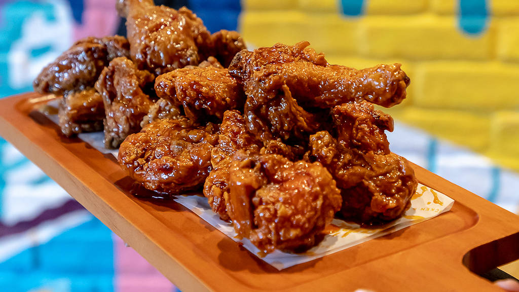 Gami Chicken and Beer | Restaurants in Melbourne, Melbourne