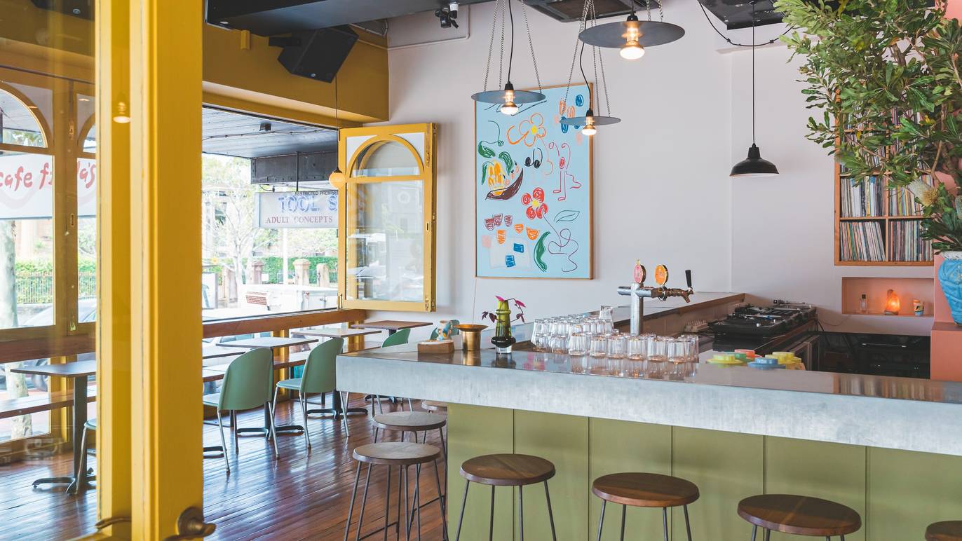 Funky Café Freda's brings Euro-style alfresco dining and art to Taylor ...