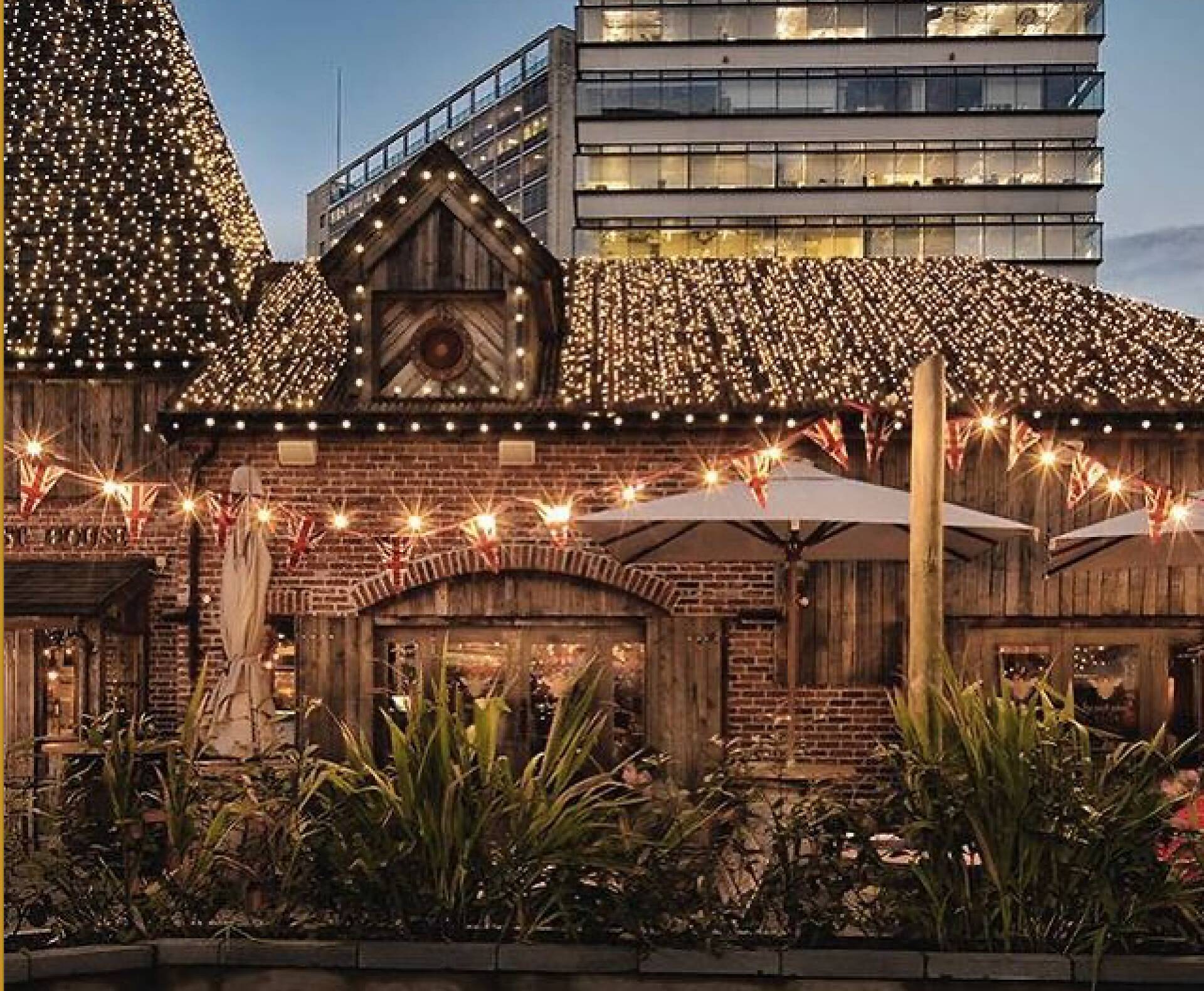 16 Great Outdoor Drinking Spaces and Beer Gardens in Manchester