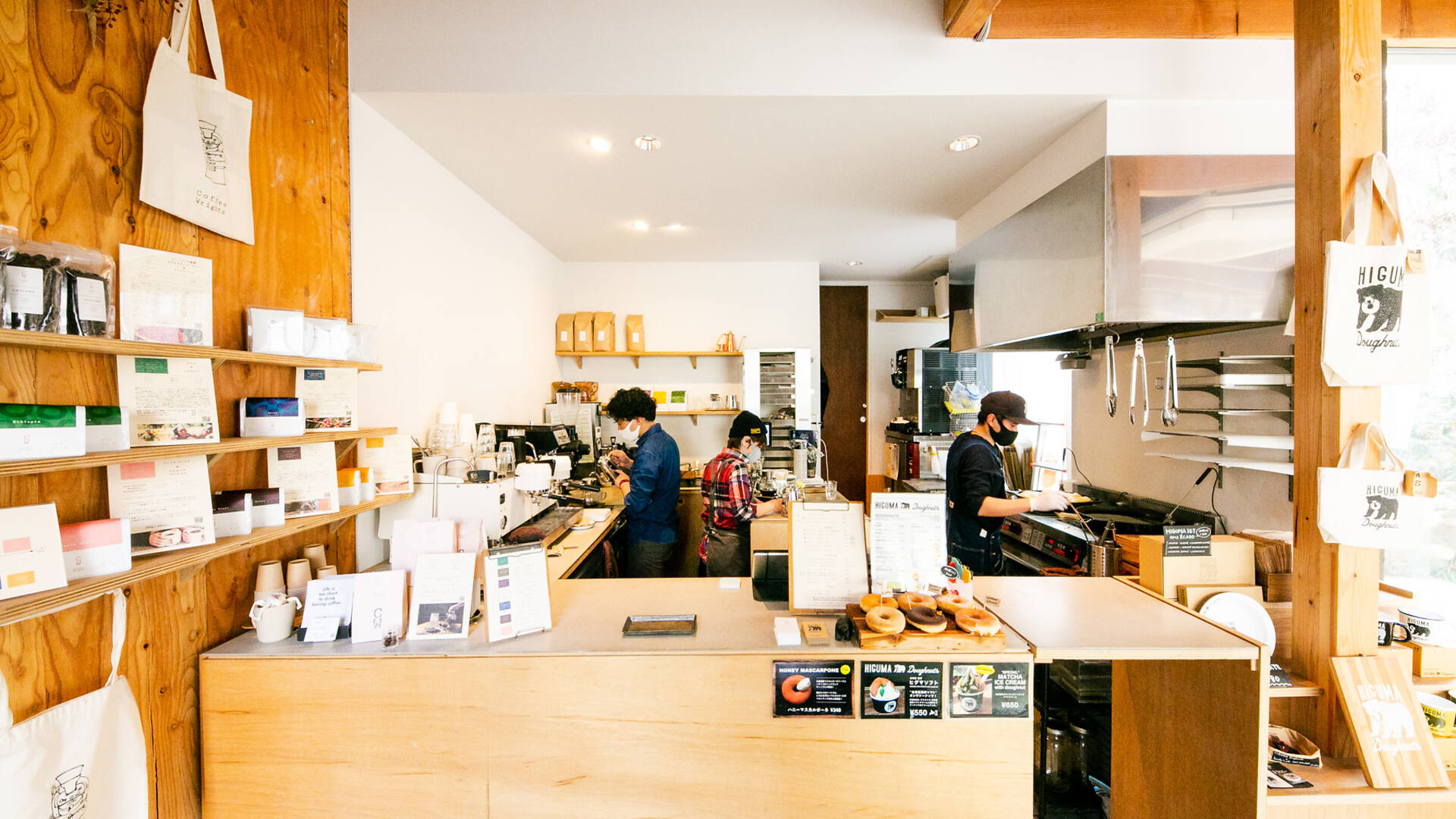 This hidden café in Omotesando specialises in coffee and doughnuts