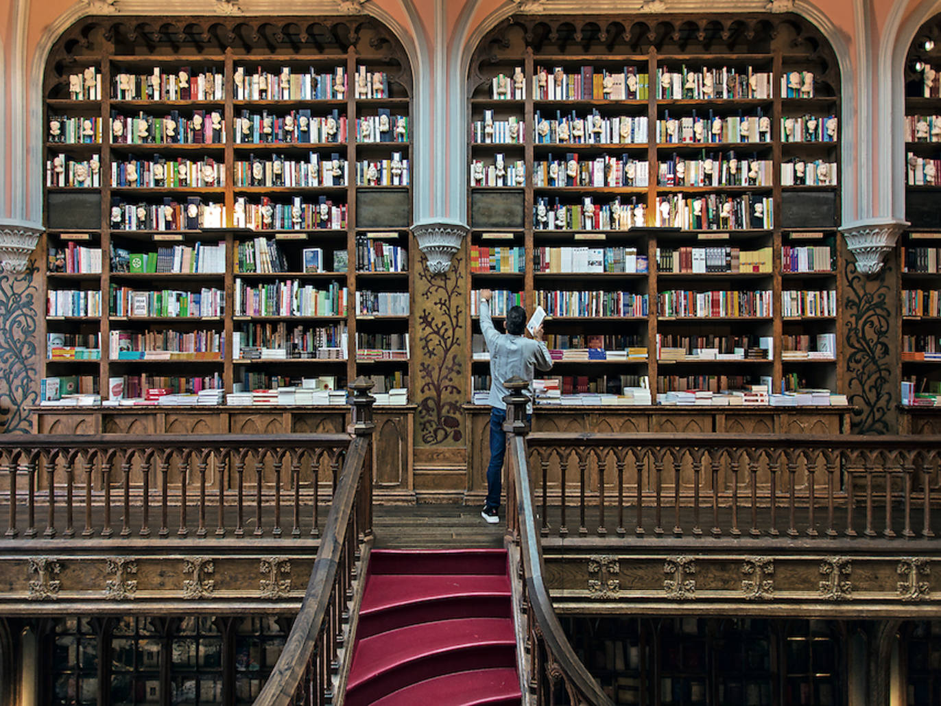 10 of the World’s Most Beautiful Bookstores