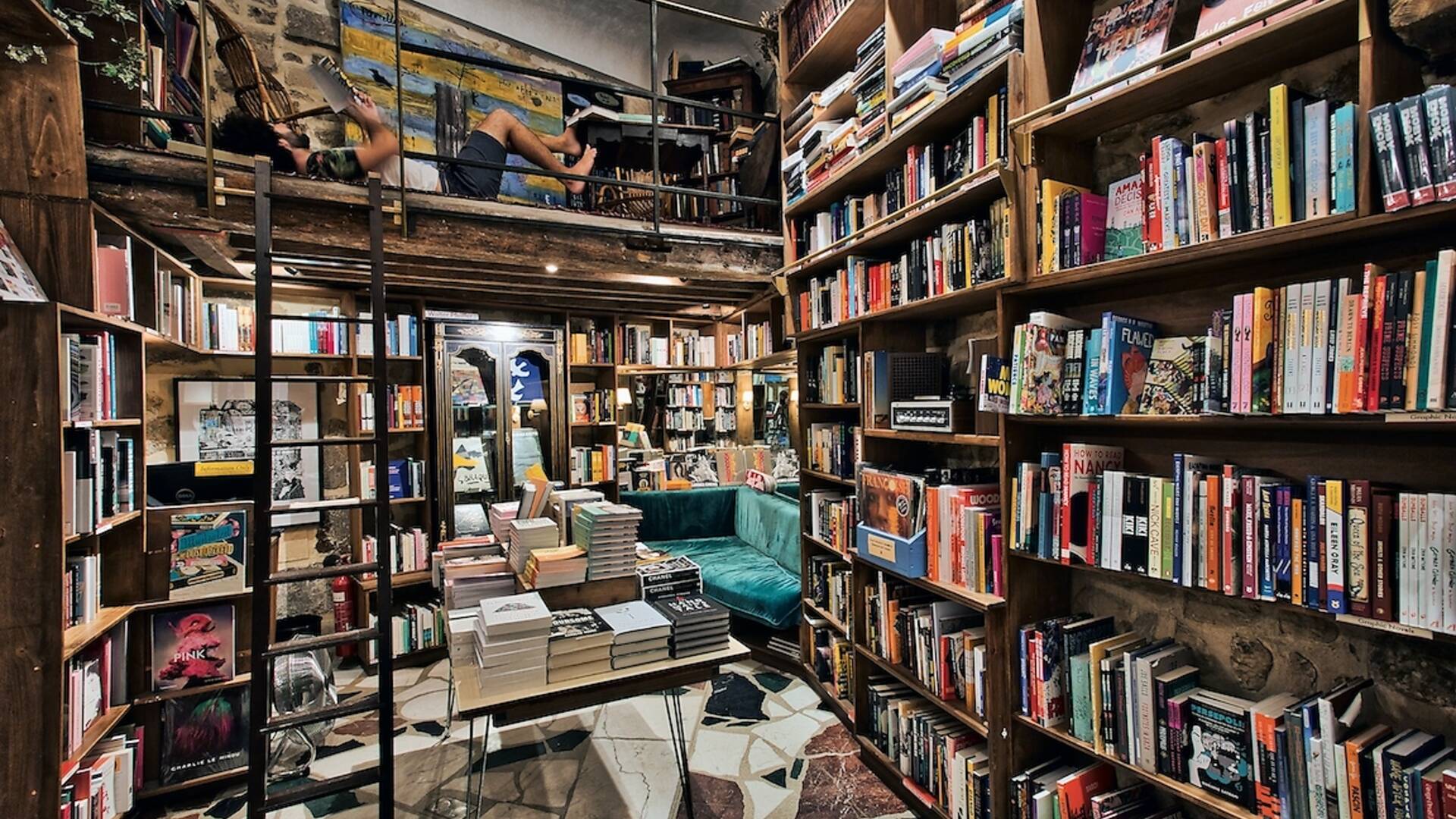10 of the World’s Most Beautiful Bookstores