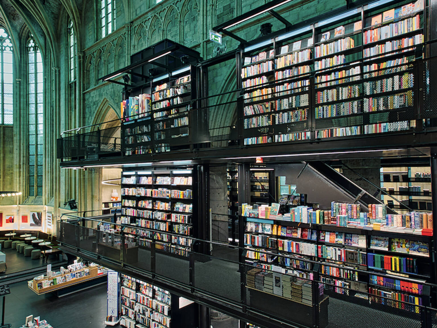 10 of the World’s Most Beautiful Bookstores