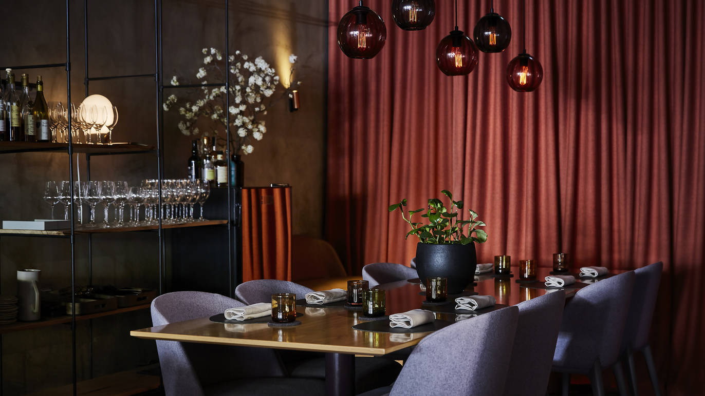 Amaru | Restaurants in Armadale, Melbourne