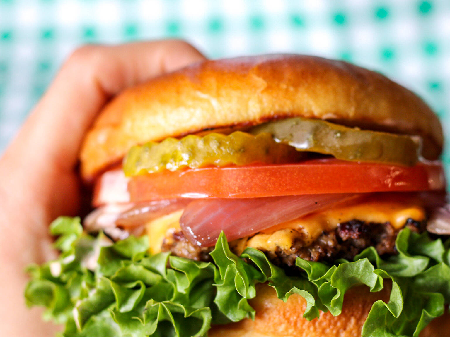 The 26 Best Burgers in Chicago to Sink Your Teeth Into
