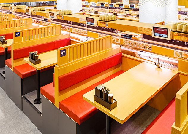 Japan's biggest conveyor-belt sushi chain debuts in Thailand at ...