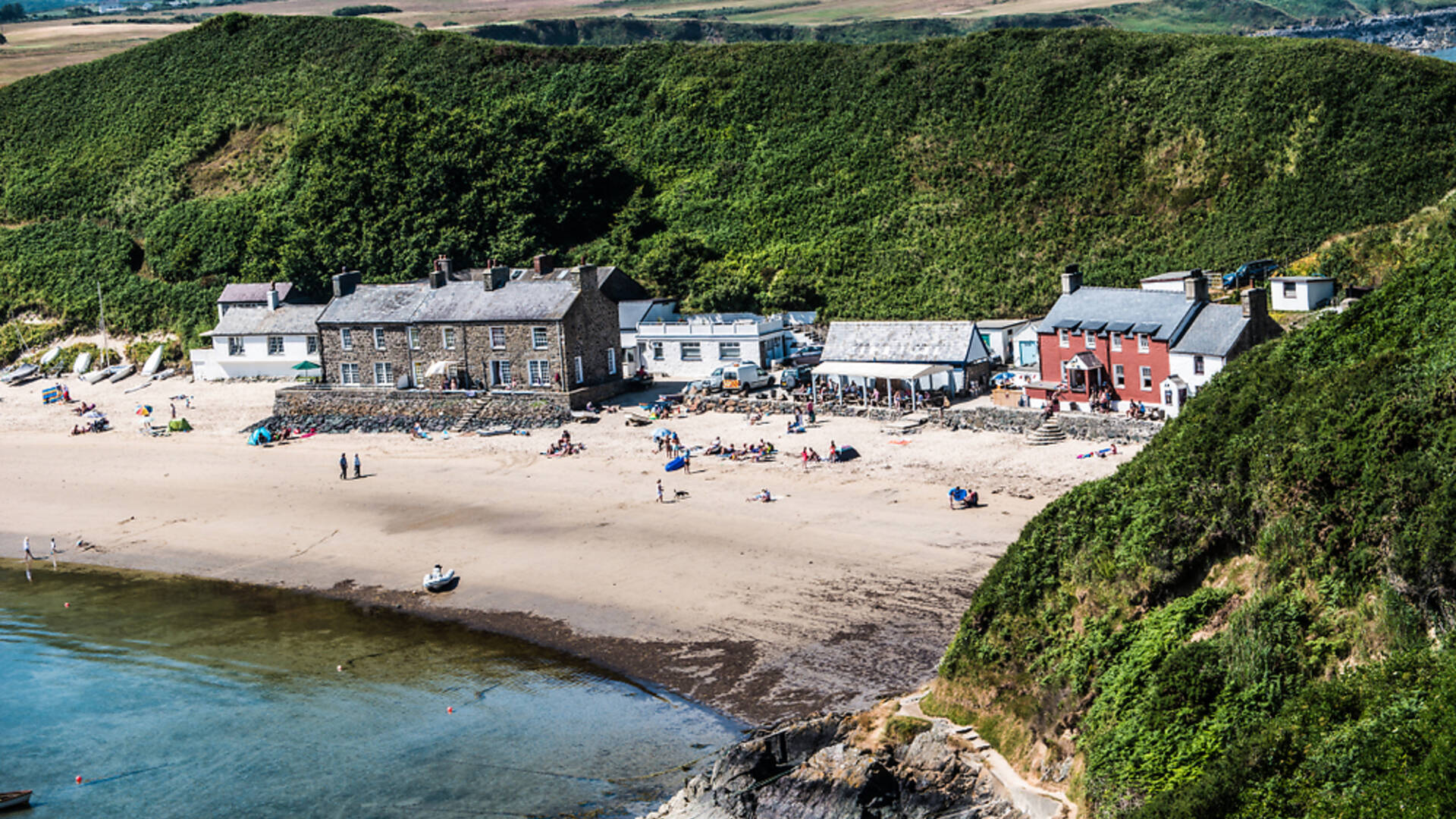 The 21 Best Seaside Towns in the UK, Updated For 2025
