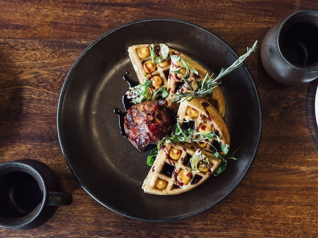 15 Best Brunch Spots in Chicago, Ranked