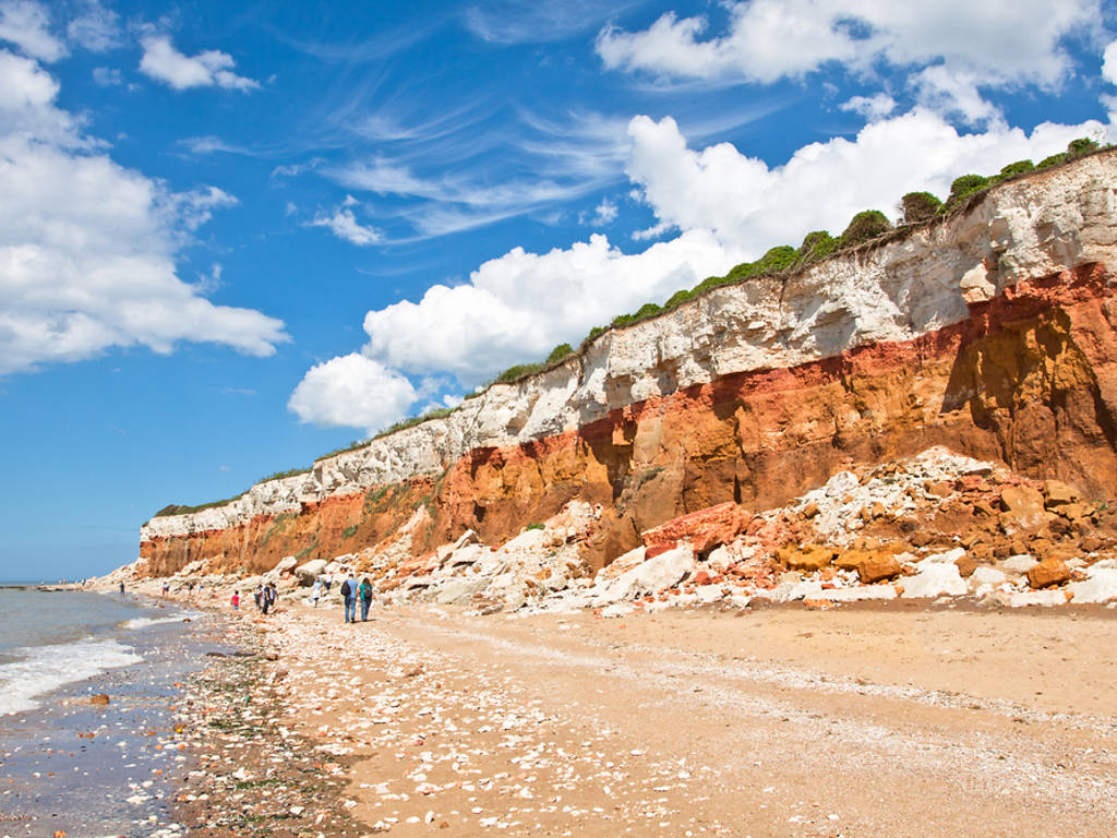 18 Best Seaside Towns in the UK | Beautiful Coastal Getaways