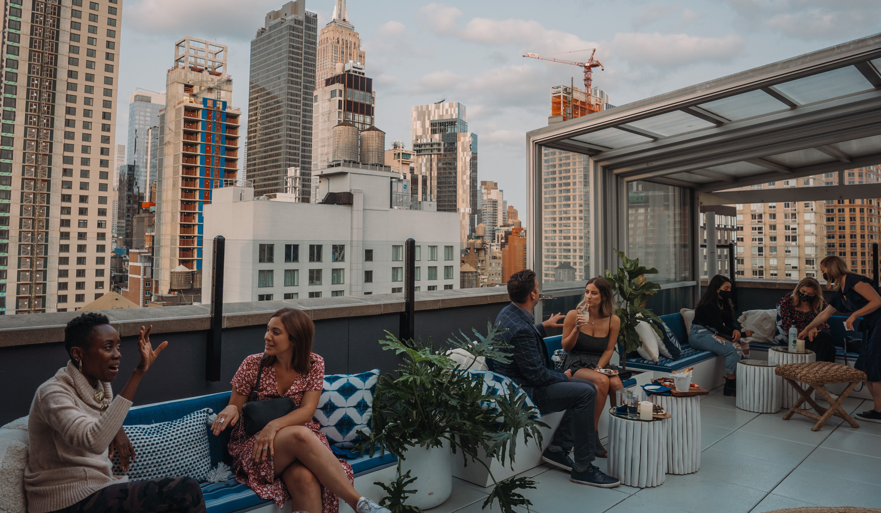 This Hamptons-inspired NYC rooftop is now open for summer