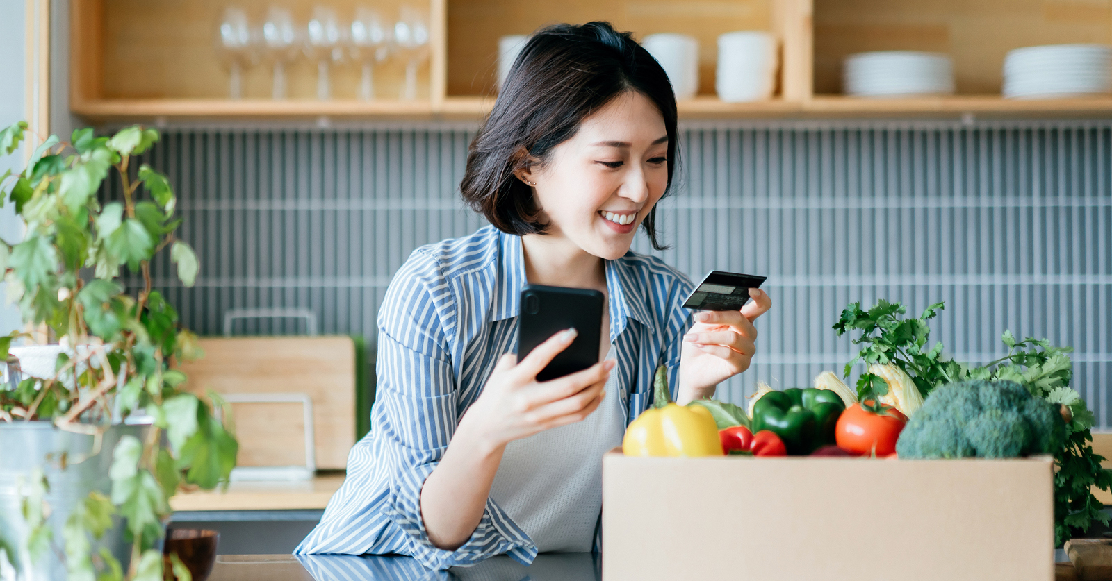 12 online platforms that offer handy grocery services in Bangkok