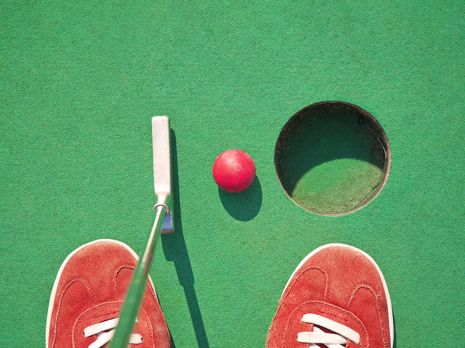 Crazy Golf in London | 12 Best Mini and Crazy Golf Courses in London